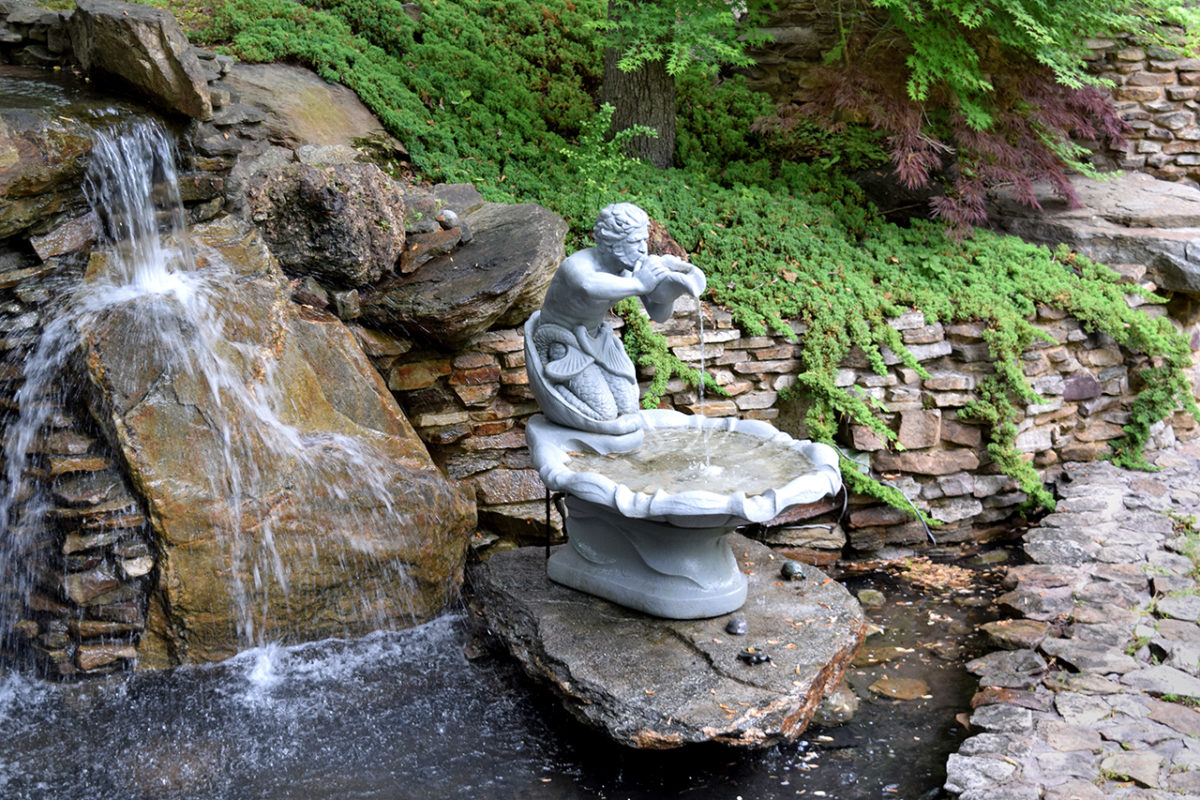 Sandy Spring Museum Garden Club Tour Review - Grading Gardens