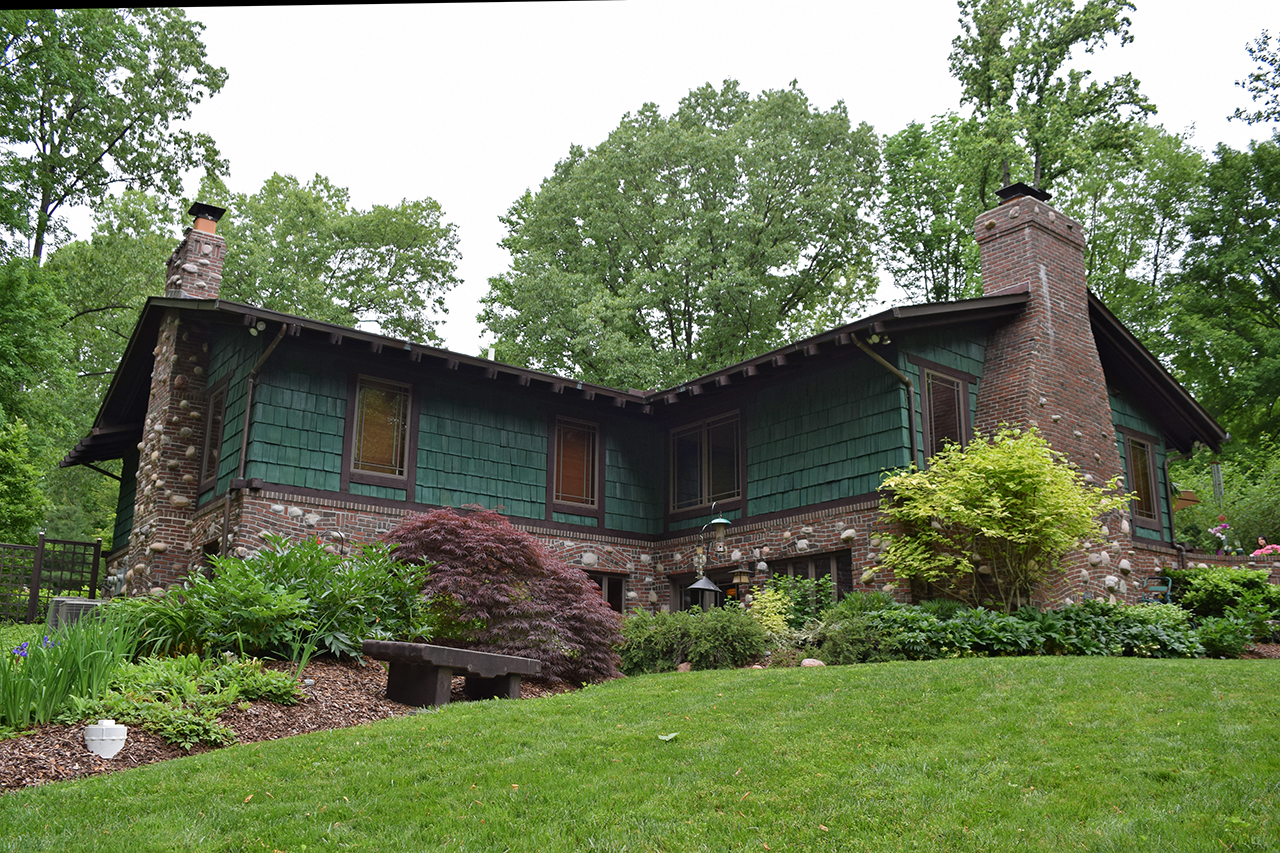 Sandy Spring Museum Garden Club Tour Review - Grading Gardens